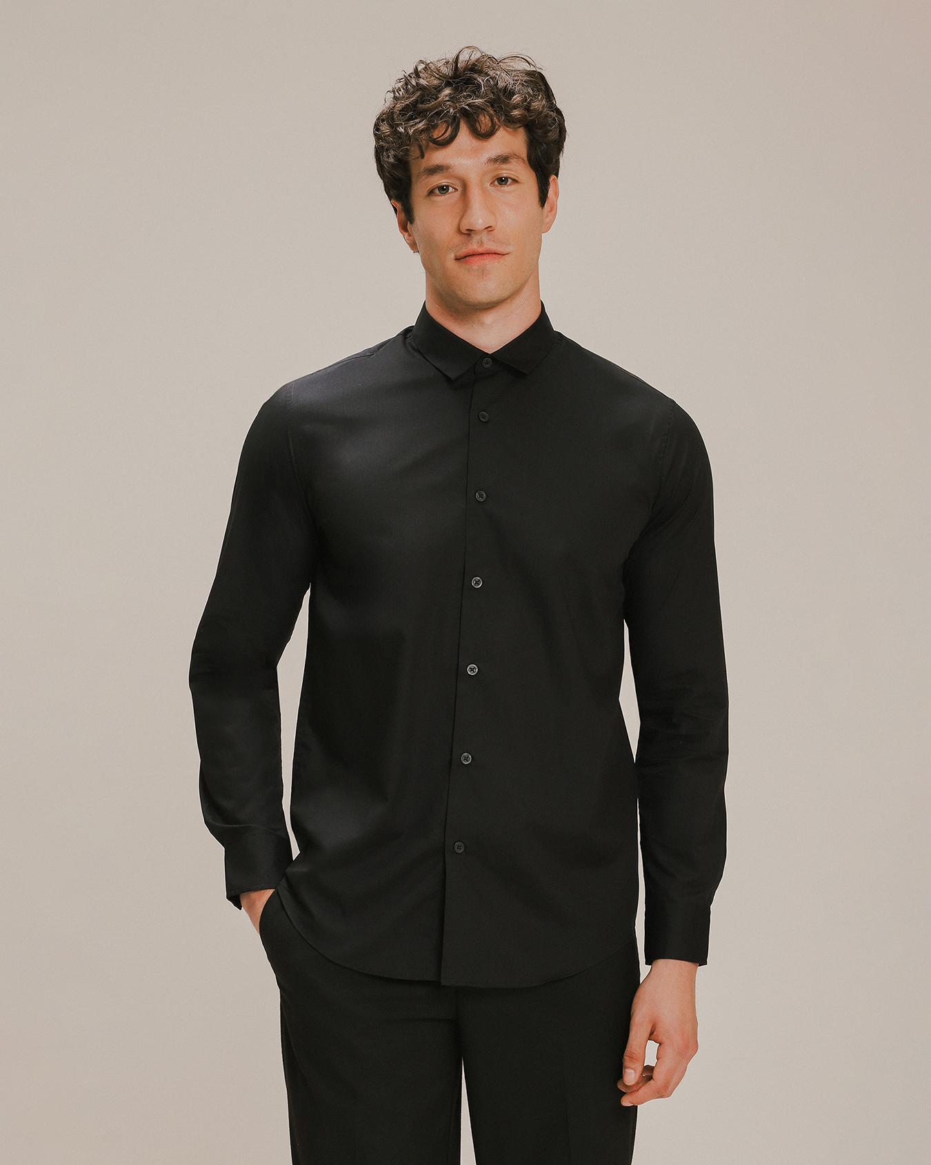 Camisa Formal Slim Negra Para hombre – C&A México