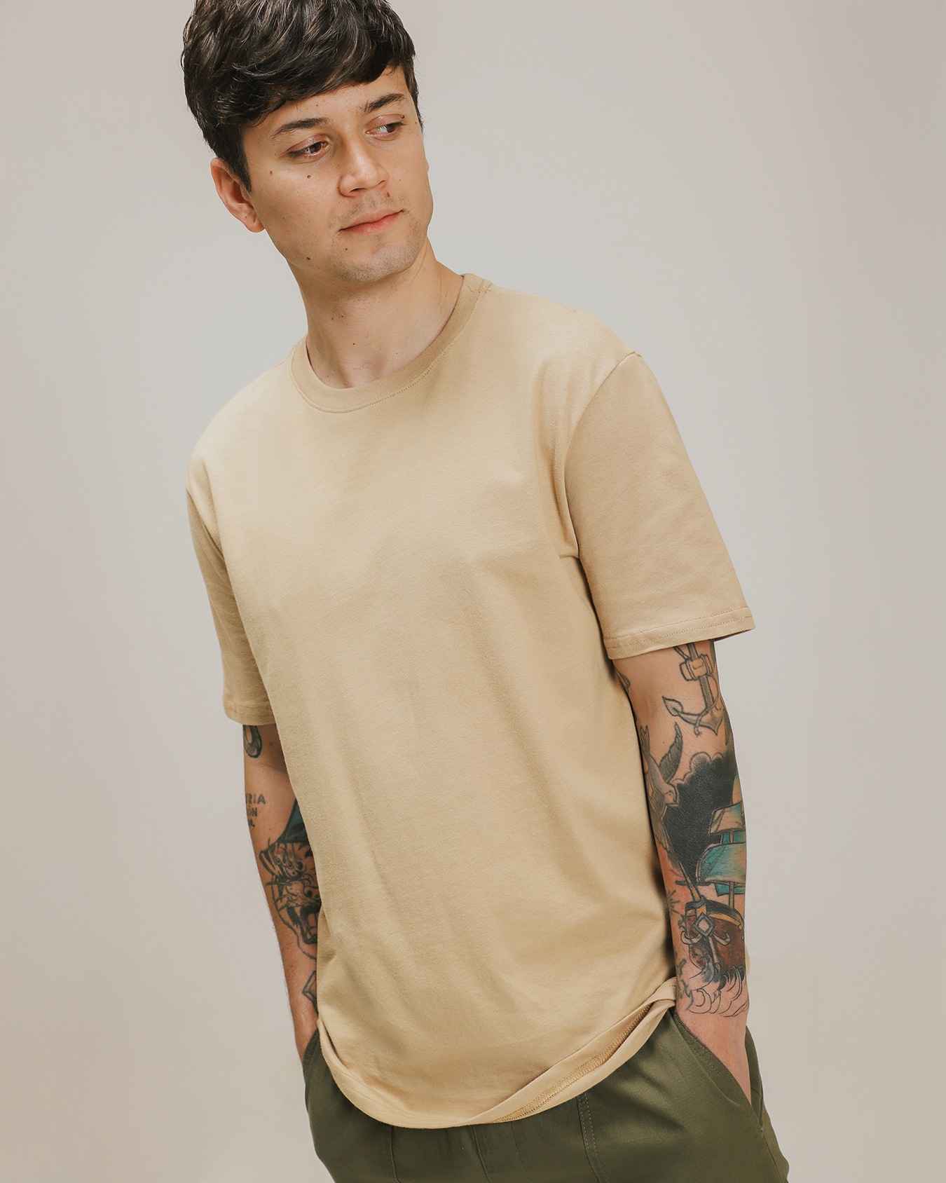 Playera Beige Manga Corta Para Hombre - C&A México