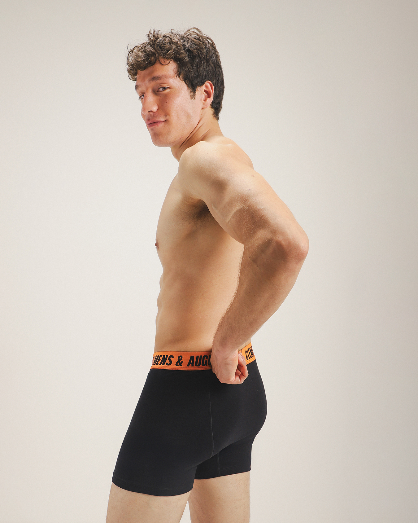 Paquete Boxers Negros Para hombre – C&A México