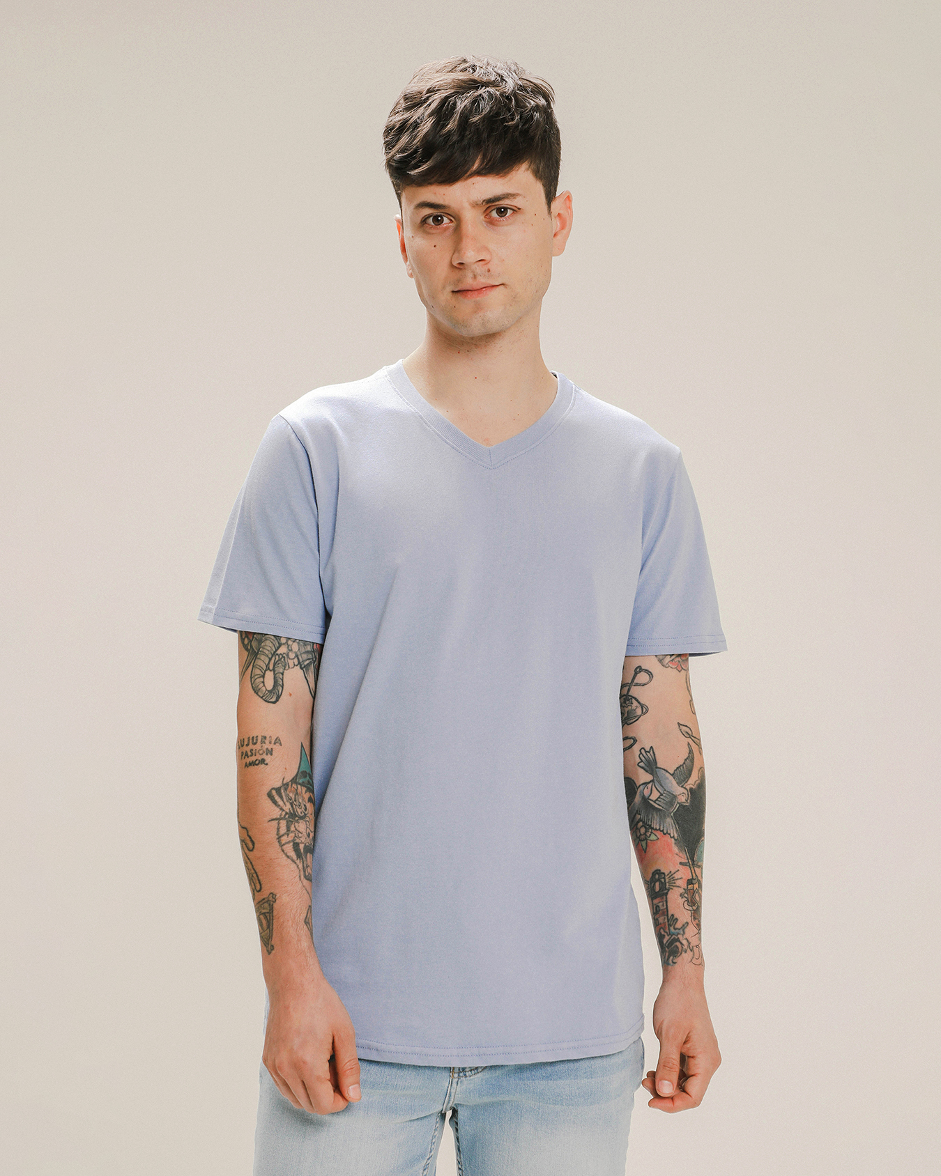 Playera Azul Cielo Cuello V Para Hombre - C&A México