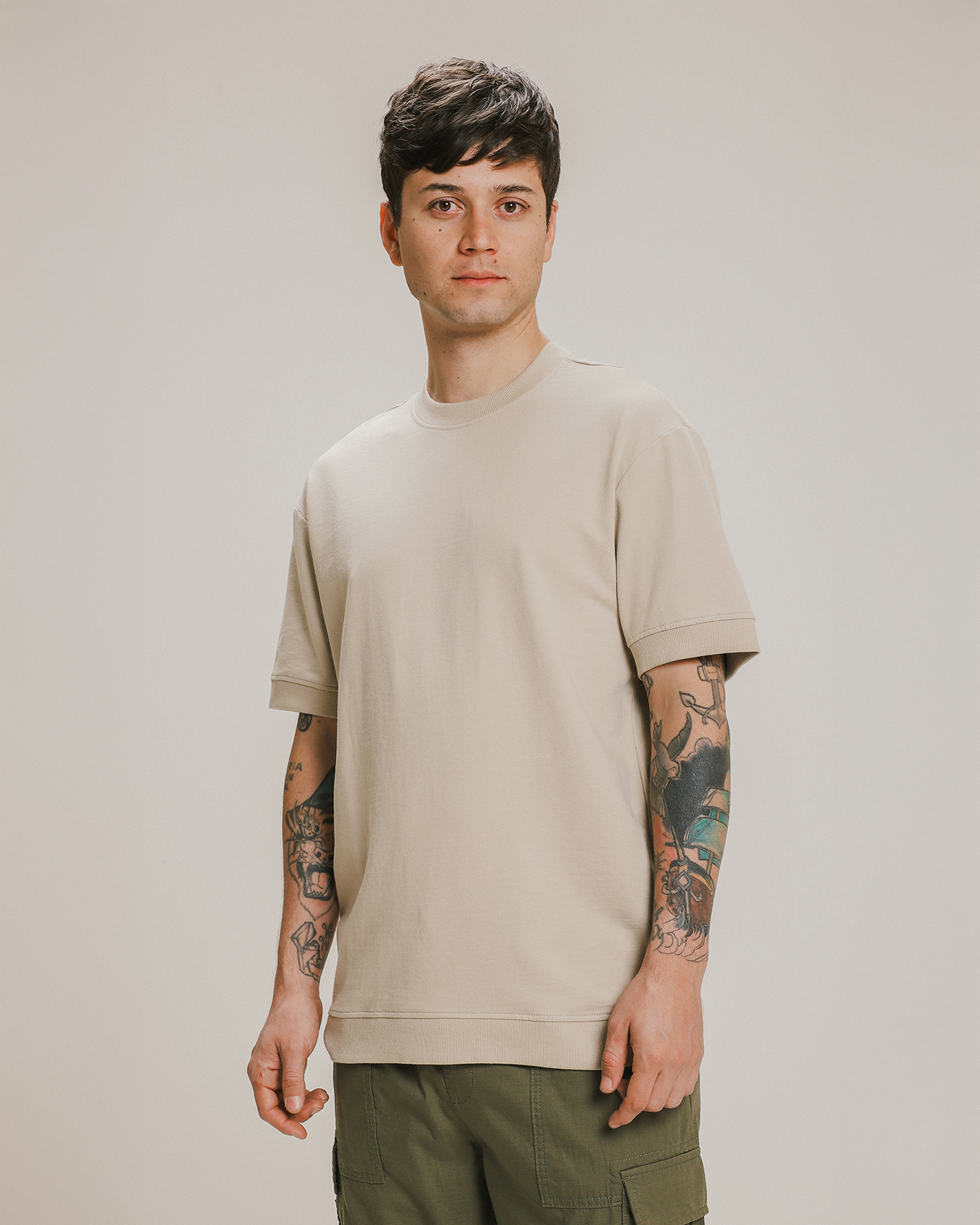 Playera Arena Relaxed Para hombre – C&A México